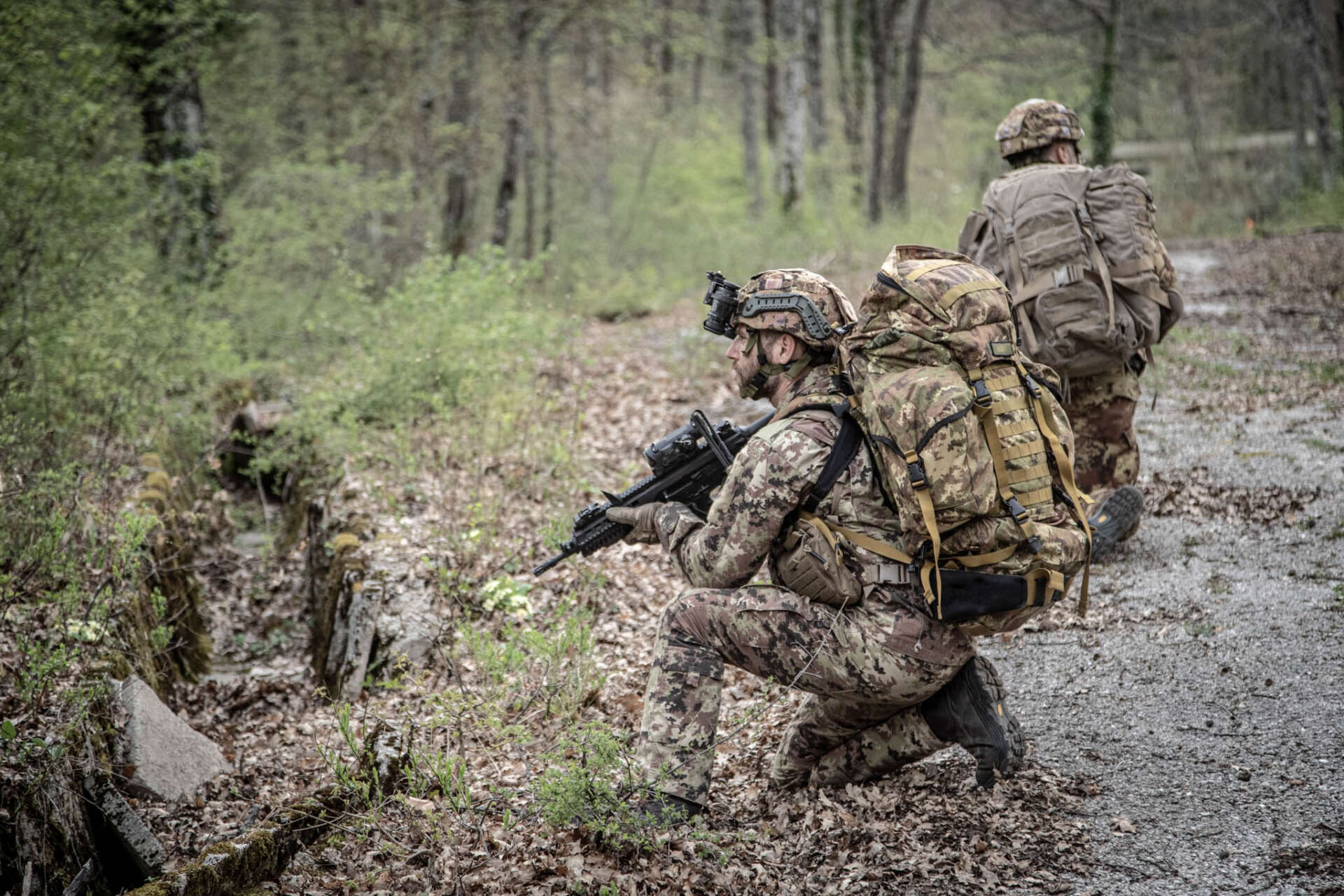 Il 183° Nembo raggiunge alti livelli in fase addestrativa